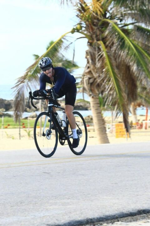 El Cruce – Abraham Cohen | Iluminemos por el Autismo